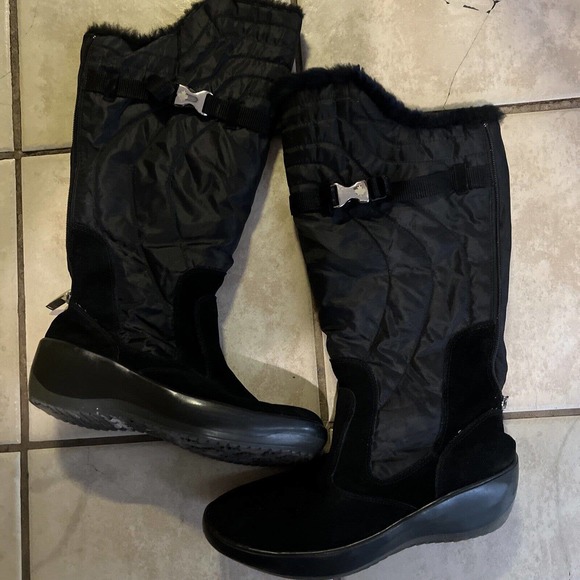 Pajar | Shoes | Pajar Black Leather Faux Fur Trim Round Toe Tall Snow Winter Boots | Poshmark